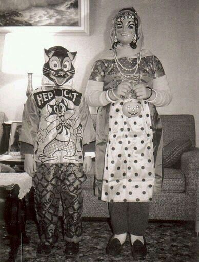 Last Minute Costume Ideas: Hep Cat & Gypsy – Tacky Raccoons