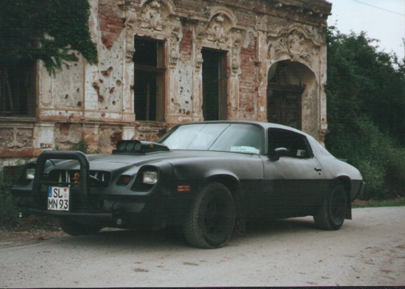 Bosnian Ghost Car – Tacky Raccoons